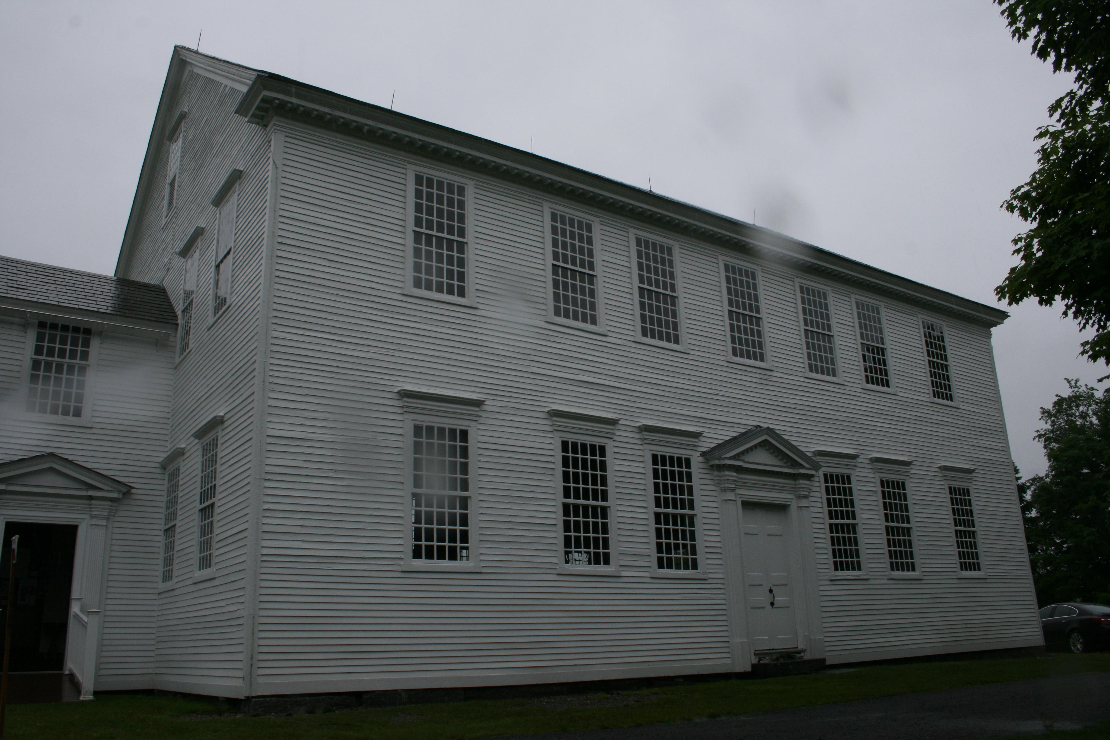 Rockingham Meeting House | We Love The Stars Too Fondly